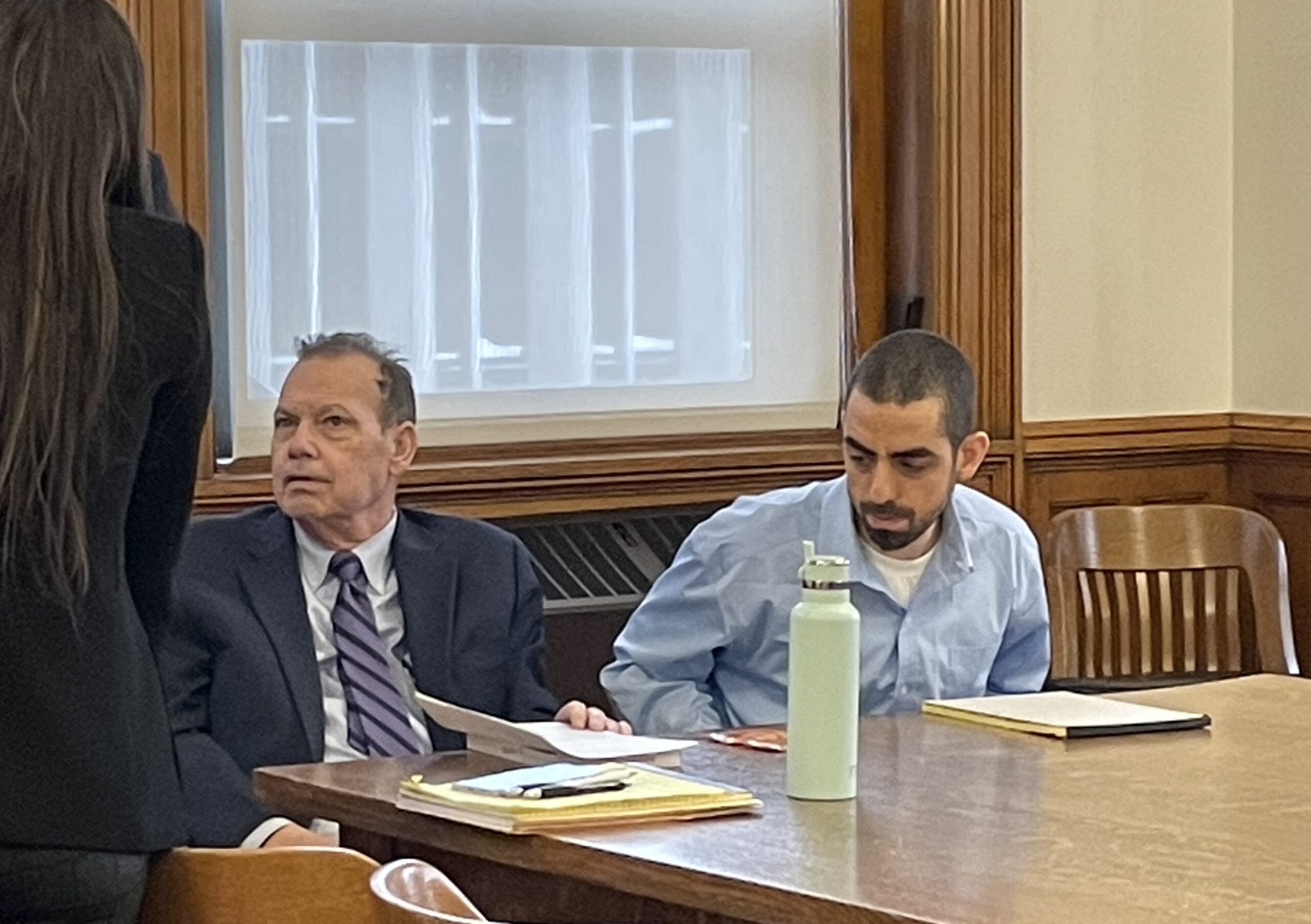 Trauma surgeon describes injuries to Rushdie in court | News, Sports, Jobs - Observer Today